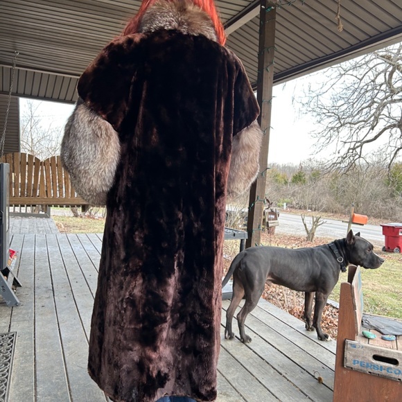 David Green master furrier, Alaska | Jackets & Coats | Real Fur Coat ...